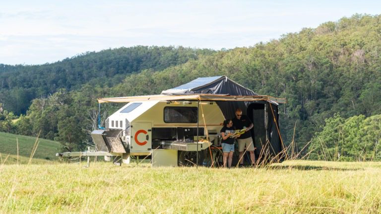 Domino – Offline Campers